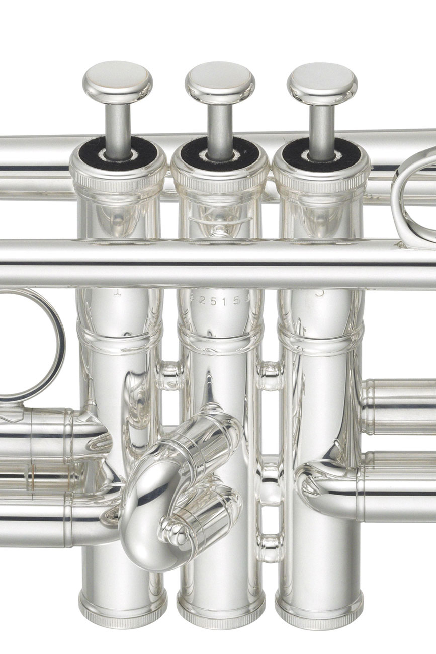 Yamaha YTR-8335S 04 Xeno - Reverse Lead Pipe Bb Trumpet